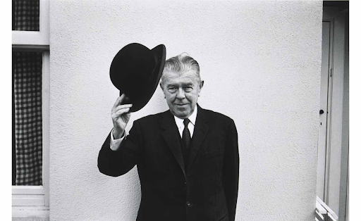 Surrealist Painting by René Magritte Comes to Auction After 70 Years in ...