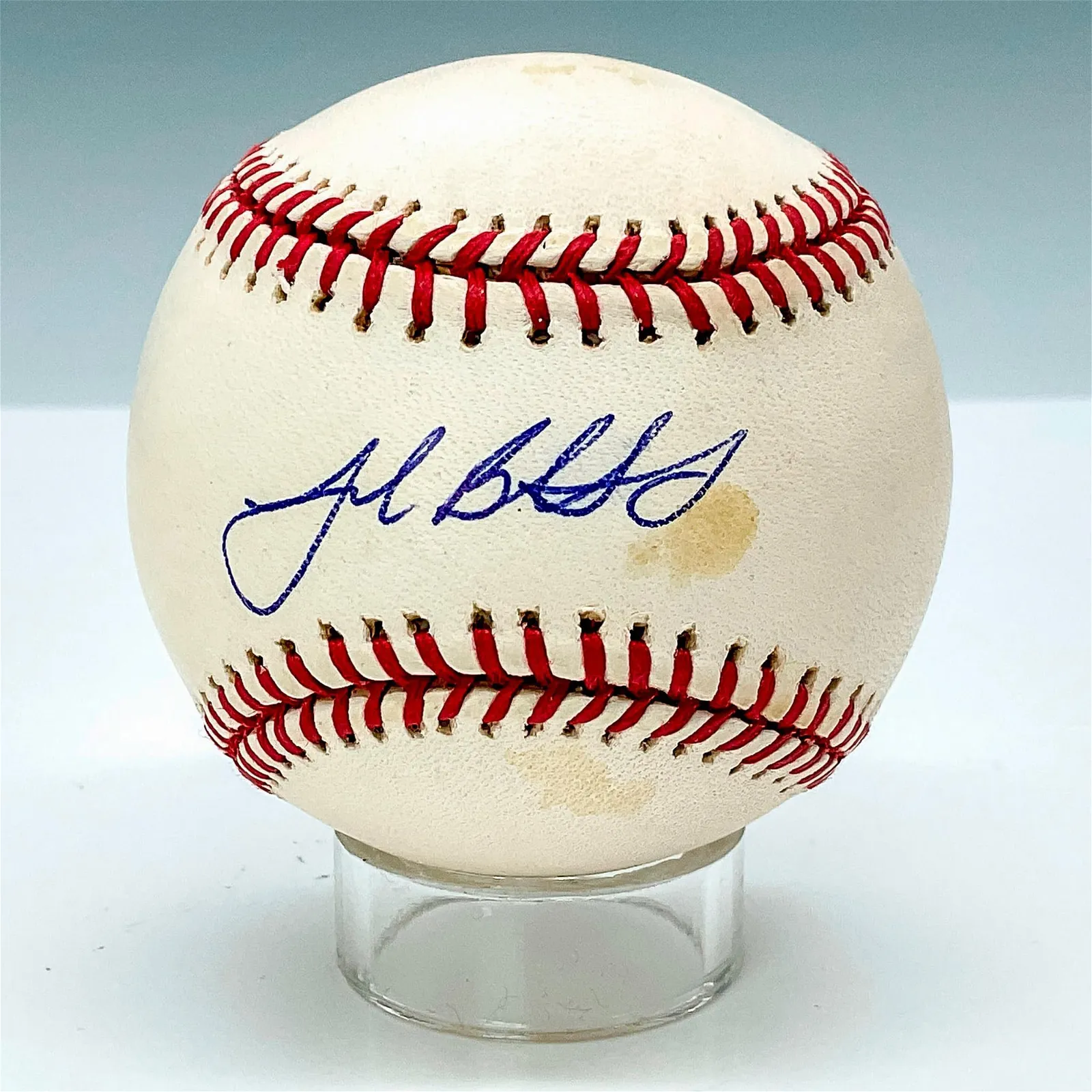 Sports Memorabilia, Fishing, Pub & Barware - Auction Daily